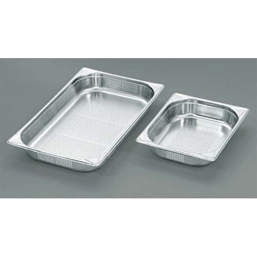 商品情報商品名：EBM 18-8 穴明ガストロノームパン補強重なり防止付 1/2 65mm寸法：幅325mm×奥行265mm×深さ:65・板厚:0.7・穴径:3お届け数（合計）：1内容積または内容量：3.8L商品コード：aa1-885290...