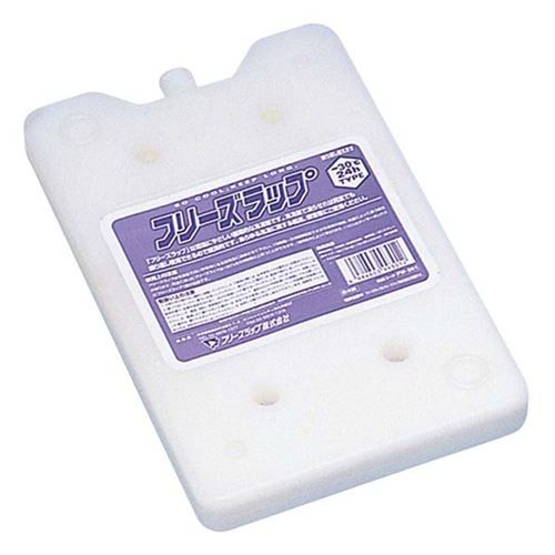 商品情報商品名：蓄冷剤 クールプラネット 1000 －25度メーカー型番：1040400JANコード：4562206230316入り数：1サイズ(外寸mm)：279×178×H29サイズ(内寸mm)：-重量：1450g材質：容器：ポリエチレ...