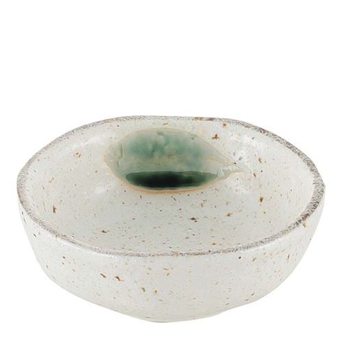 商品情報商品名：和食器コレクション 筆織部花形 千代口メーカー型番：8180870JANコード：4548170223103入り数：1サイズ(外寸mm)：φ83×H30サイズ(内寸mm)：-重量：-材質：磁器商品について●刺身等配送料について...
