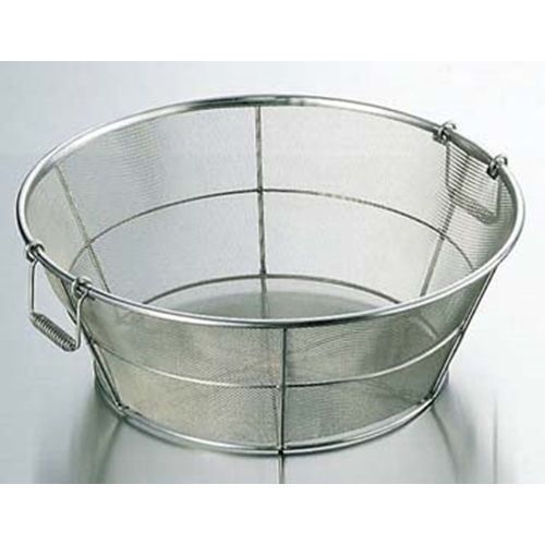 商品情報商品コード：aa1-0425000商品名：BK 18-8 手付 揚ザル 細目(11メッシュ)65cm寸法：高さ230外径：650、内径：625お届け数(合計)：1[注意事項]※11メッシュ配送料について【ご注意】画面上の色はブラウザ...