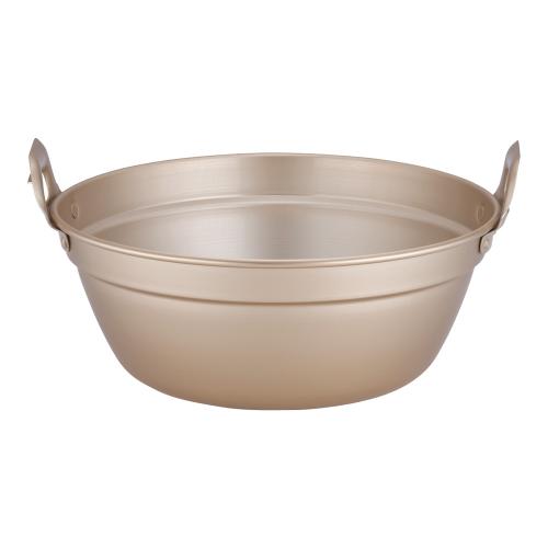 ■商品説明■商品名：アカオ しゅう酸アルマイト 段付鍋 42cmメーカー品番：9-0038-0803お届け数：1JANコード：4970197007426その他仕様：●容量(L):18.3特記事項：●アルミ製円付鍋※電磁調理器には対応しており...