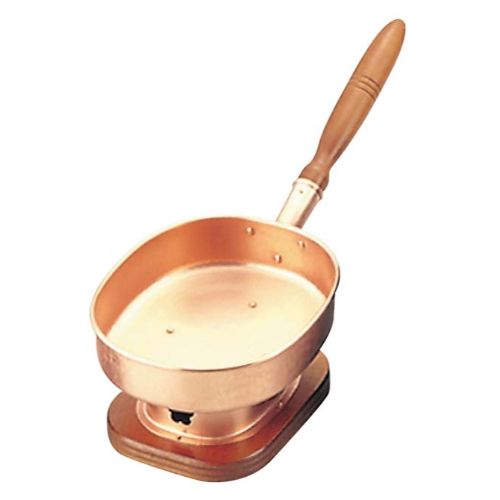 商品情報商品番号：3751800商品名：銅 木柄台付 十能メーカー：EBMサイズ/内容量/重量：200×165×110 / 容量： / 重量：その他：全長415 配送料について【ご注意】画面上の色はブラウザやご使用のパソコンの設定により実物...