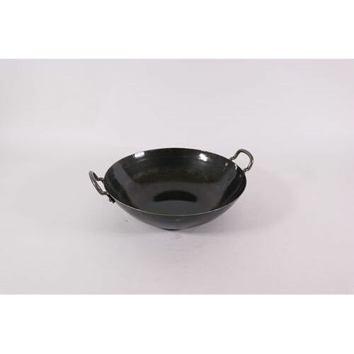 商品情報商品名：鉄打出揚鍋 30cm 寸法：深さ80mmメーカー：カンダお届け数(合計)：1材質・素材：鉄メーカー品番：002038JANコード：4949362002382規格：規格/内径 (容量)30cm(4.0ml)配送料について【ご注...