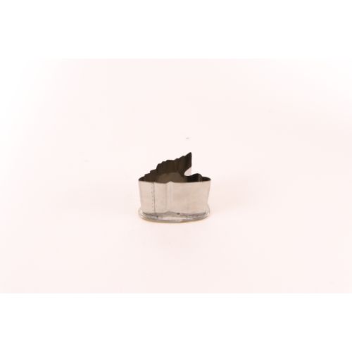 商品情報商品名：たかもりの厚口野菜抜 鶴 小 #1メーカー品番：074019JANコード：4949362074198規格:小材質:18-8ステンレス　渕:真鍮巻き生産地:日本商品特徴たかもりの厚口野菜抜渕：真鍮巻きたかもりブランド※力を入れ...