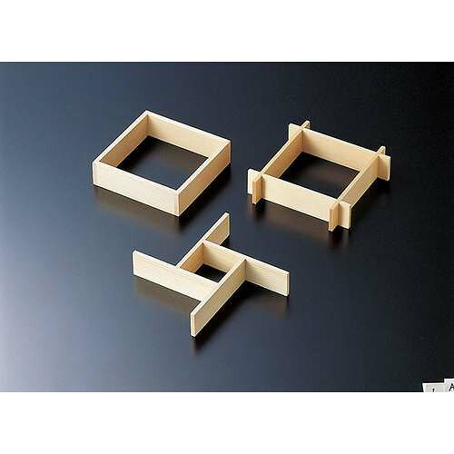 ■商品説明■商品名：白木・おせち重箱 6.5寸用仕切 (3本組)メーカー：ヤマコーメーカー品番：21-463-11外形寸法：幅18.1×4cm (t4mm)(mm)お届け数：1商品コード：27322【配送料について】【ご注意】画面上の色はブ...