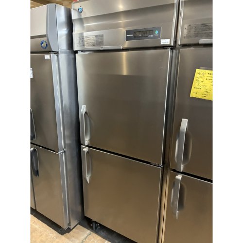 ■ 商品概要 ■商品名：縦型冷蔵庫外形寸法：W750×D650×H1910(mm)メーカー：ホシザキ型式：HR-75BT年式：2025年製電源：単相100V 50/60Hz共用コンセントプラグ：あり消費電力：185W内容積：481L重量：8...