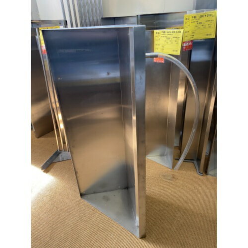 ■ 商品概要 ■商品名：水切り棚外形寸法：W1150×D400×H420(mm)保証期間：なしランク：B特記事項：- 販売店：テンポス水戸店（茨城県東茨城郡）からの配送です。この商品は中古ですので1品ものです。店頭販売もしておりますので、売...