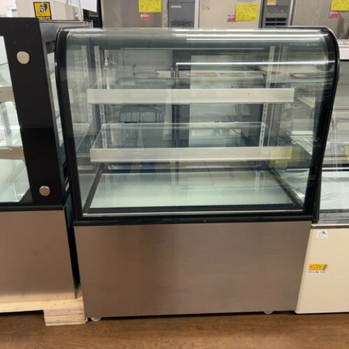 ■ お問い合わせ先 ■商品についてのお問い合わせ、不明点やご質問など【直通電話】080-4075-4933までお気軽にご連絡下さい。■ 商品概要 ■商品名：対面冷蔵ショーケース外形寸法：W915×D675×H1220(mm)メーカー：テンポ...