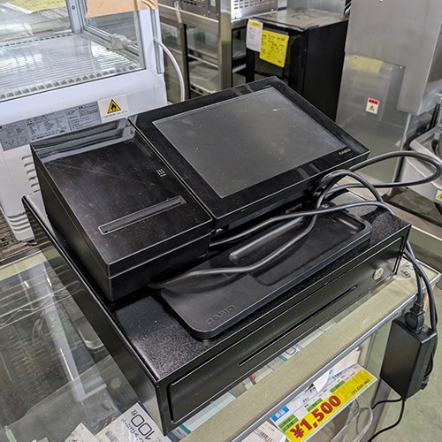 ■ 商品概要 ■商品名：レジスター外形寸法：W400×D400×H240(mm)メーカー：カシオ型式：V-R200年式：不明電源：単相100V 50/60Hz共用コンセントプラグ：あり付属品：写真の通り説明書：写真の通り保証期間：納品日より...