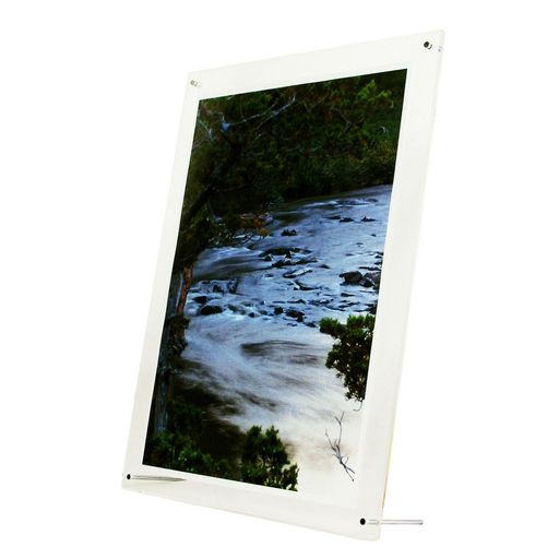 【製品サイズ】352x473x5mm 【商品内容】ボールチェーン1本570mm、カップリング2個、スタンド2本80mm、固定ネジ4個 【仕様】壁掛けスタンド両用 【材質】アクリル樹脂 【重量】1150g