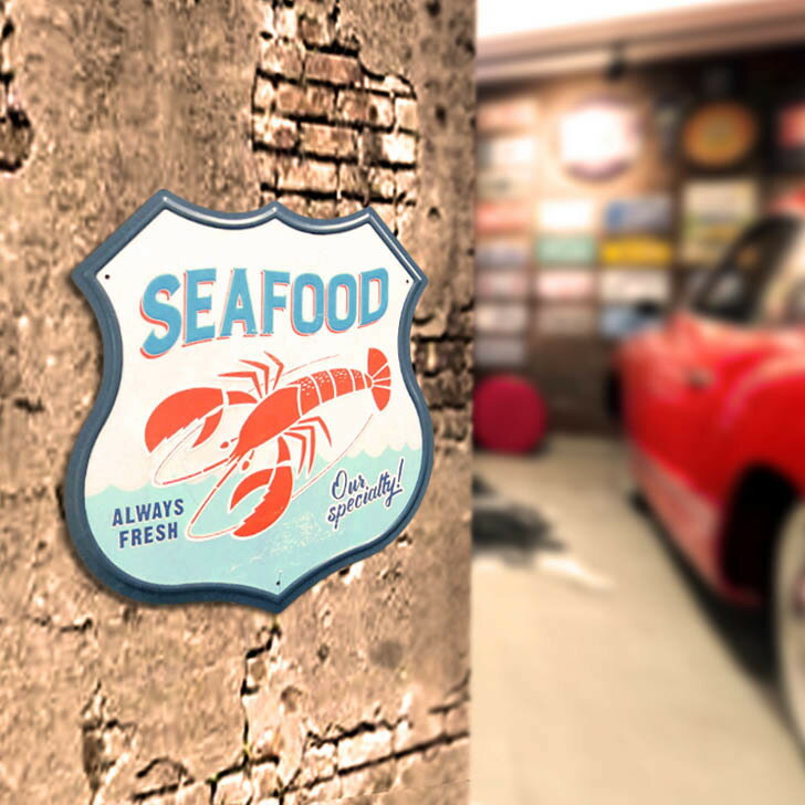 商品情報サイズ30×30センチ重さ210g素材スチールアメリカン雑貨　サインプレート　ブリキ看板　鉢型　壁掛け　インテリア　シーフード　ガレージ　ダイナー 【アメリカンブリキ鉢型プレート / SEAFOOD】アンティークなヴィンテージスタイ...