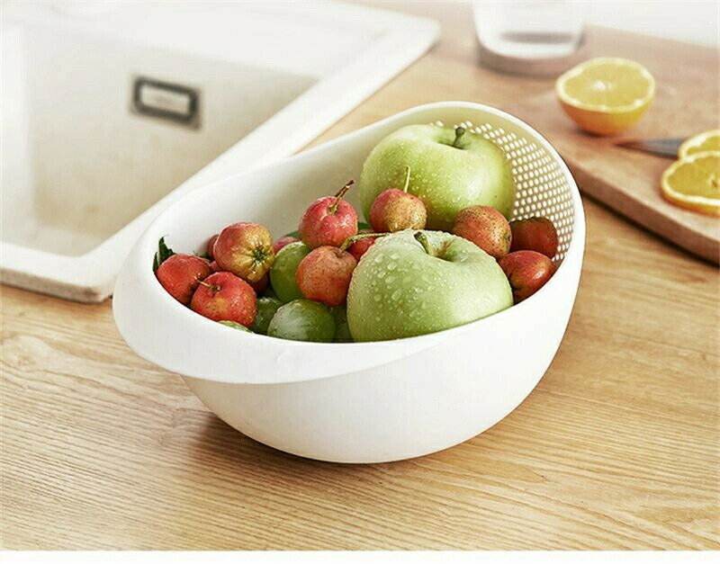 ●洗う・水切るがこれひとつで出来るので米とぎに便利なザルボウルです。 ●ボウルとザルの一台二役なので洗い物も少なく済みます。 ●サラダを洗ってそのまま水切りができるので便利です。 ●洗って水切りして和えるまでこれひとつで出来るので創作そうめ...