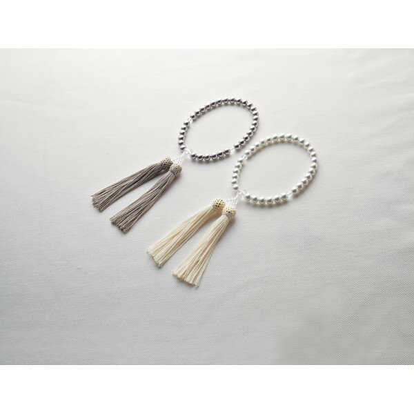 SPUエントリー ＋5と0のつく日はさらにお買得！ ▼▼▼▼エントリーはこちら▼▼▼▼ ▲▲▲▲エントリーはこちら▲▲▲▲ NJ−0301CPGパール念珠グレー 一つは用意しておきたい念珠。シンプルなデザインでどなたでもお使い頂けます。 原...