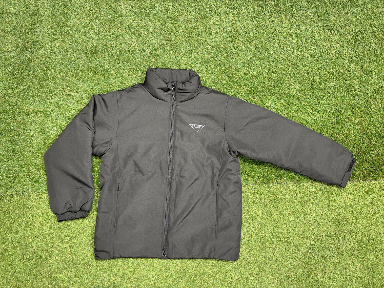 【SALE 50％OFF】 THIRD Space インサレーションジャケット 中綿 スタンドネック仕様 秋冬 ブラック ネイビー 全2色 送料無料 【SALE 50％OFF】 静かに際立つ、ミリタリーの美学。THIRD Spaceが描く、...