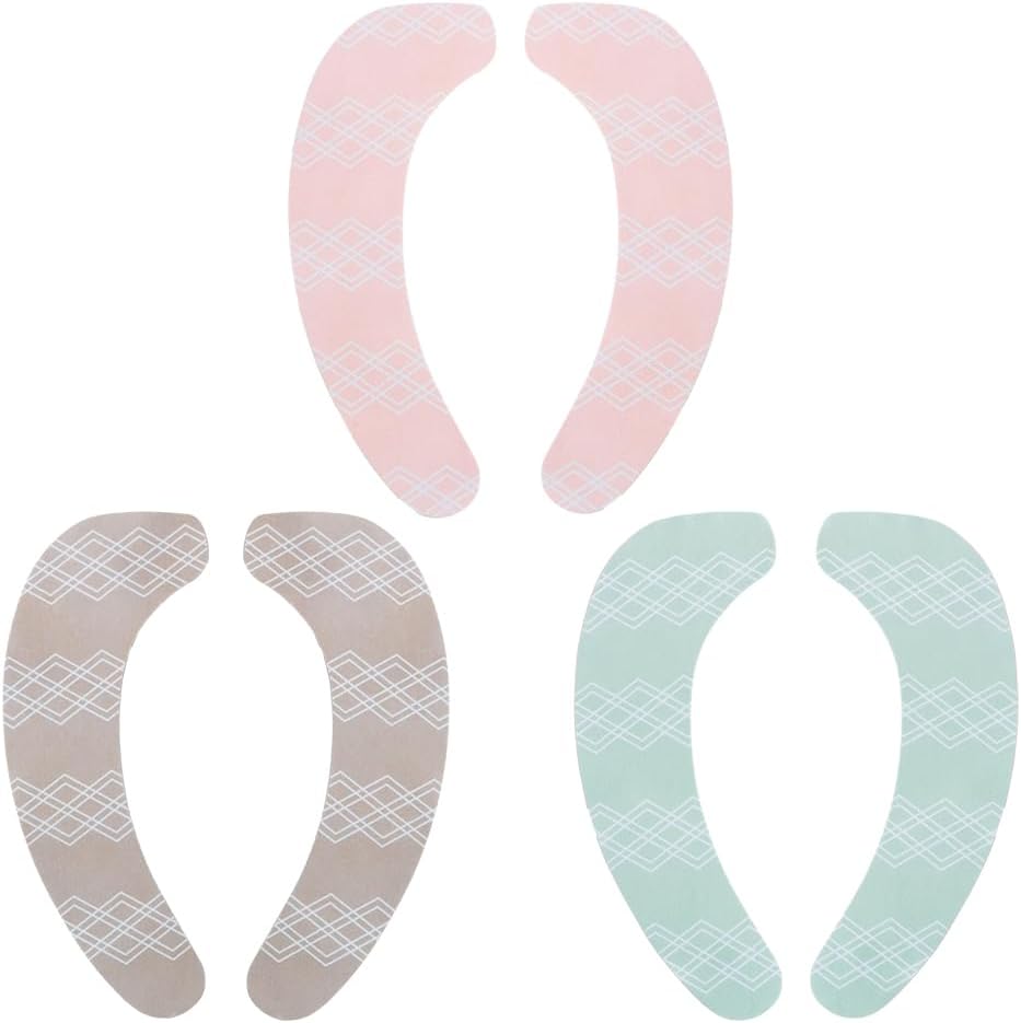 おくだけで簡単に取り付けできる吸着タイプの便座シート。 座った時のひんやり感がやわらぎます。 洗って繰り返し使用可能！ 洗い替えにも便利な3色3セット入り。 便座タイプはどれでもOK。 便座のサイズに合わせてカットもできます。 抗菌防臭加工...