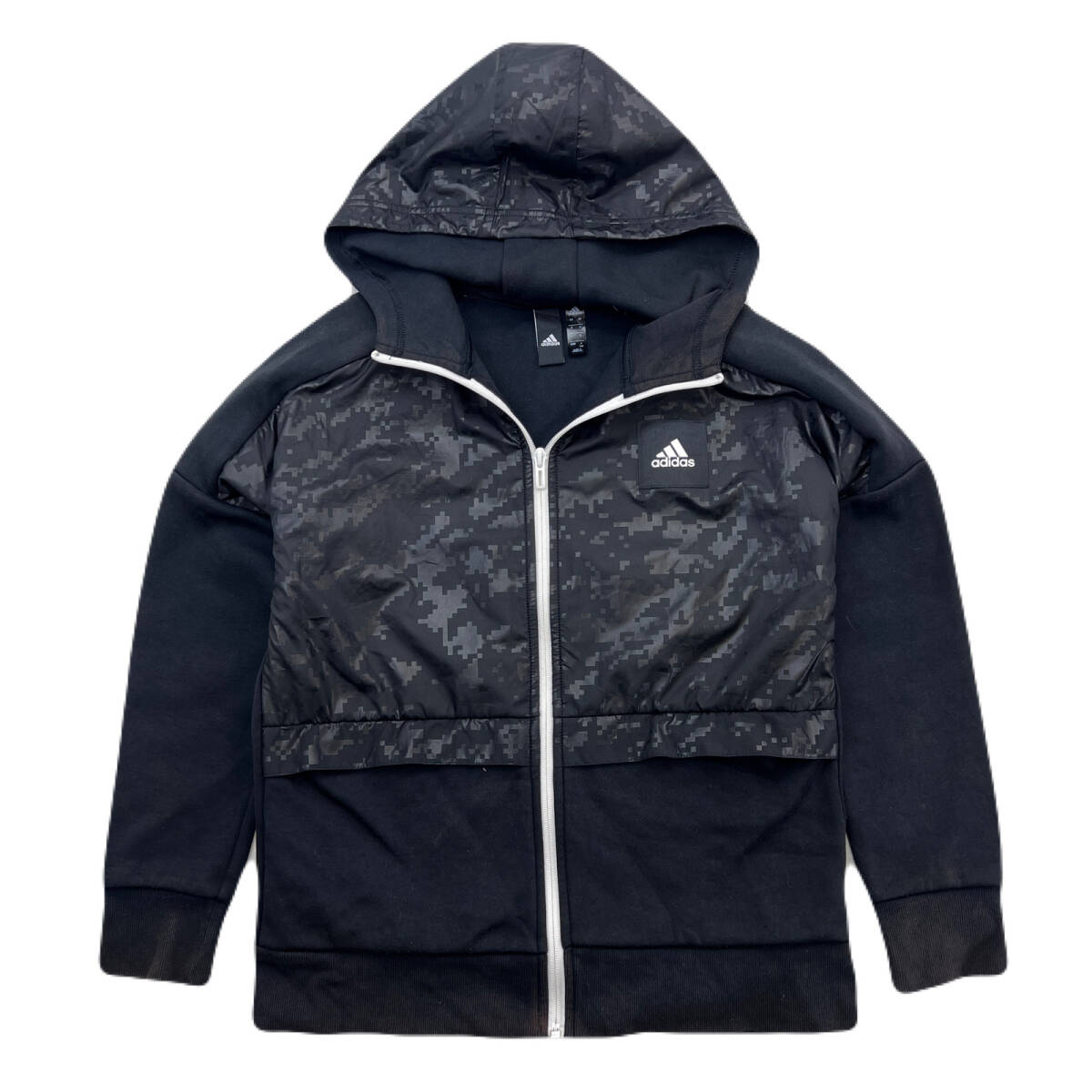 アディダス パーカー ジャケット キッズ 子供用 160cm 迷彩 カモフラ × ブラック ジャンパー アウター ●fd329 表記：160 実寸： 着丈60cm 身幅50cm 肩幅45cm 袖丈52cm ※平置きでの実寸です。 ※必ず実寸...