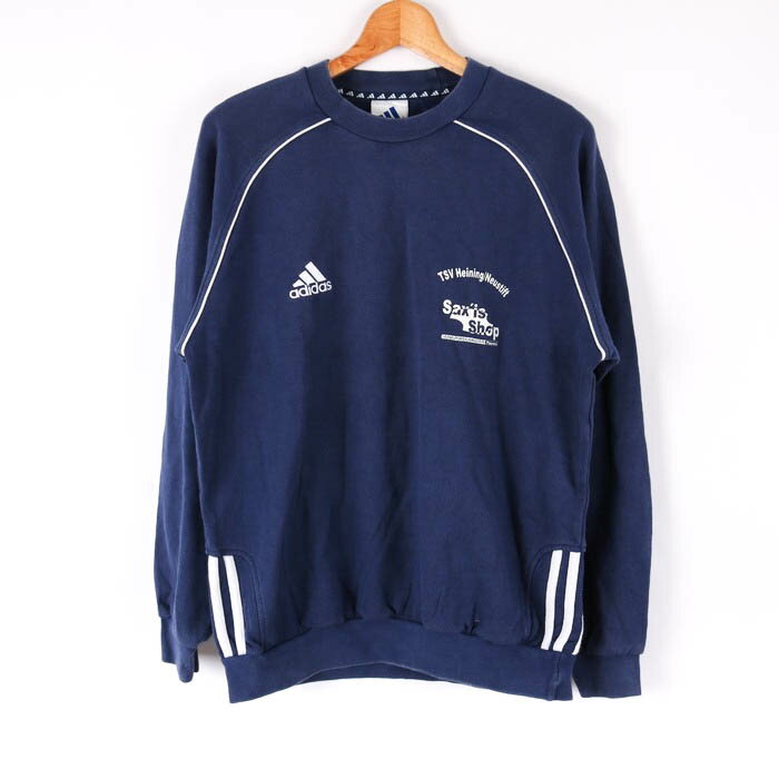 【状態追記】 --- 【付属品】 なし / 商品サイズ (こちらのサイズ表記は平置き採寸のサイズです。) 表記サイズ着丈身幅裄丈 M約65cm約57cm約80cm サイズガイドはこちら /商品詳細 ブランド名 adidasアディダス 特徴 ...