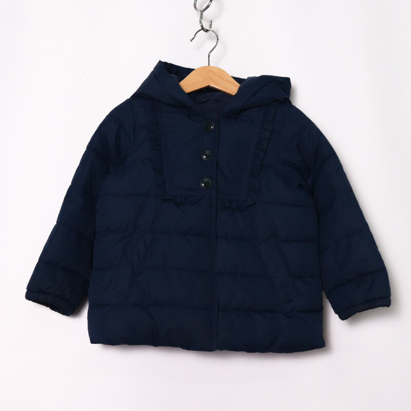 【状態追記】 若干汚れ箇所あり 【付属品】 なし / 商品サイズ (こちらのサイズ表記は平置き採寸のサイズです。) 表記サイズ 110 サイズガイドはこちら /商品詳細 ブランド名 GAPギャップ 特徴 --- 素材 素材タグを撮影しており...