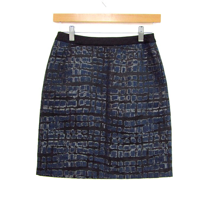 【状態追記】 --- 【付属品】 なし / 商品サイズ (こちらのサイズ表記は平置き採寸のサイズです。) 表記サイズ総丈ウエストヒップ O約46cm約64cm約44cm サイズガイドはこちら /商品詳細 ブランド名 DES PRESデプレ ...