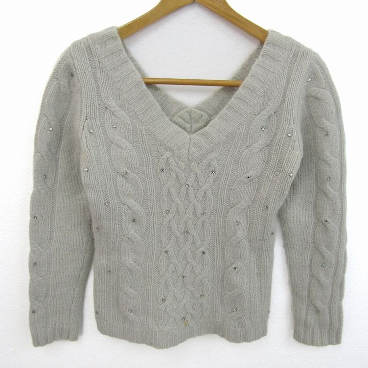 【状態追記】 若干汚れ箇所あり 【付属品】 なし / 商品サイズ (こちらのサイズ表記は平置き採寸のサイズです。) 表記サイズ肩幅着丈身幅袖丈 38約40cm約54cm約42cm約53cm サイズガイドはこちら /商品詳細 ブランド名 Pi...