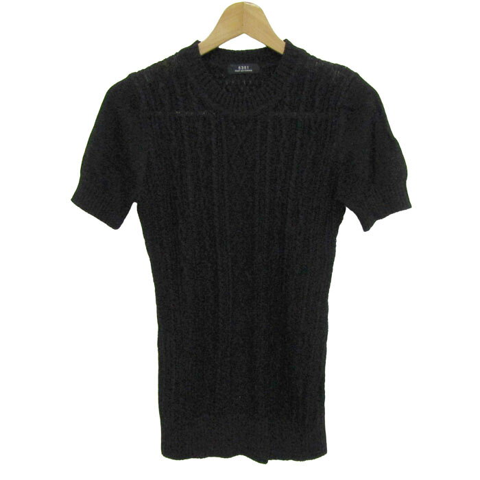 【状態追記】 --- 【付属品】 なし / 商品サイズ (こちらのサイズ表記は平置き採寸のサイズです。) 表記サイズ肩幅着丈身幅袖丈 2約32cm約61cm約41cm約22cm サイズガイドはこちら /商品詳細 ブランド名 5351 POU...