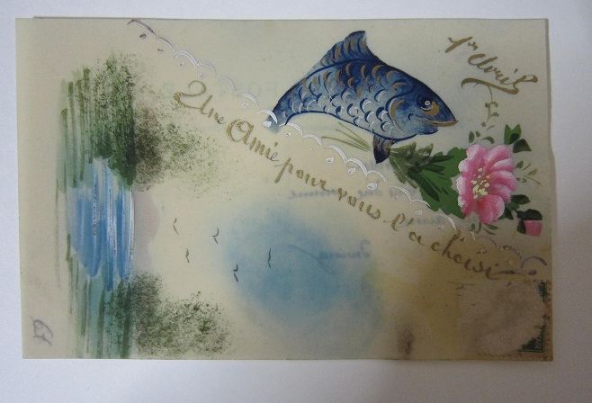 ヨコ13cm　タテ8．5cm 概ね良いコンディションです。 フランスの1900年初期のセルロイド製の希少なポストカードです。 若干反りのある物や経年のくすみ等ございます。 角に小さいカケのあるものがあります。画像をご参照ください。