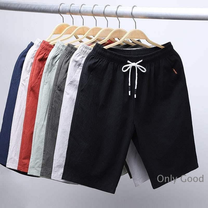 夏にはショートパンツを！ドライ吸汗速乾素材を使用しさらりとした肌触りと優れた通気性が特徴のメンズショートパンツ。サイズ展開もM?5XLと豊富なサイジングで幅広い年代の方に穿いて頂けるようになっています。比較的合わせ易く新しい大人スタイルのコ...