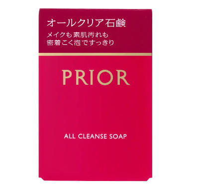 商品の説明 メイクも素肌汚れも、密着こく泡ですっきり落とす洗顔石鹸 微粒子シルクが、小じわの奥のメーク汚れや古い角層を除去。クリーミーなこく泡が素早く泡立ち、磨いたようにつるつるなつや肌に洗い上げます。 乾燥による小じわを目立たなくします*...