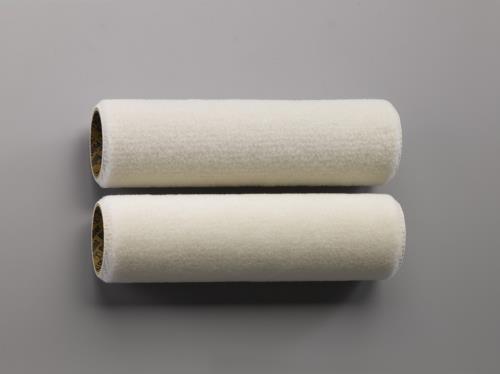 仕様：●毛材質:ウール●毛幅:3インチ(75mm)●毛丈:4mm●ローラー外径:52mm●ローラー内径:38mm●重量:20g●特長:・極細繊維のマイクファイバーをパイル糸に採用したローラー。・接着剤塗布用のウール製ローラー ・塗料含みに優...