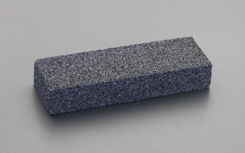 仕様：●メーカー:ナニワ研磨工業(NANIWA)●型番:ダイヤブリック●サイズ:150×50×25mm●粒度:#16●砥材:C●重量:約409g●ダイヤブリック:グラインダーの砥石修正用、目詰まり防止で発熱防止用。●コンクリート面塗装凹凸削...