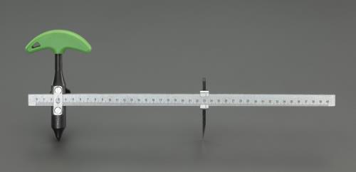 仕様：●能力:φ40~800mm●重量:880g●材質:スチール●用途:革、プラスチックなどのシール作りに●プラスチック柄付●目盛付●調整可能なシングルカッタータイプ●厚み10mmまで切れます。商品画像に関する注意事項：●画像に数字等の情報...