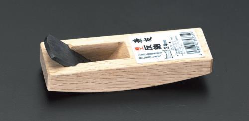 仕様：●用途:細工用、木材の大きな曲面用に●材質:台:カシ、刃:特殊ハガネ刃物鋼●形式:反り鉋●台サイズ:120×35×20mm●刃幅:24mm●重量:100g商品画像に関する注意事項：●画像に数字等の情報が入っている場合は、　品番末尾が対...