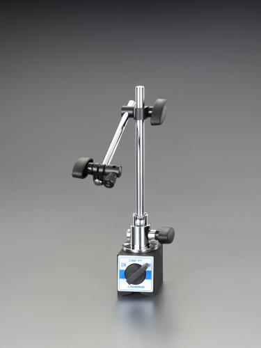 仕様：●メーカー:テクノプラン●型番:CMB-FF●用途:鉄板や工作機器上の平面部・垂直部・R面に吸着させ、ダイヤルゲージ等の測定器具を保持します●ベースサイズ:50(W)×58(L)×55(H)mm●取付ねじ穴:M8×1.25●吸着力:7...