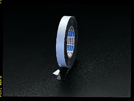 仕様：●メーカー:ニトムズ●型番:J0960●商品名:No.5711●幅:12mm●長さ:5m●厚さ:1.3mm●材質:基材:ポリオレフィン発泡体粘着剤:アクリル系●用途:自動車のモールやネームプレートの固定に●内芯径:76mm(3”)●テ...