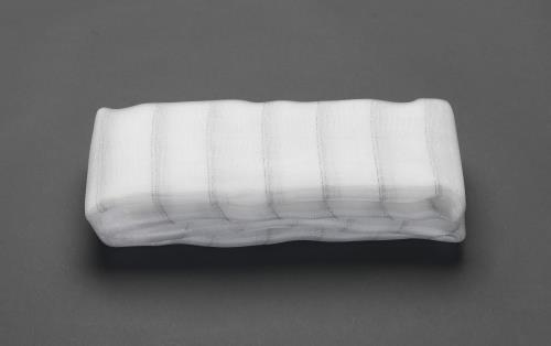 仕様：●メーカー:イノベックス(ダイオ化成)●商品名:防虫ネット●サイズ:1.8×10m●目合:約1mm●材質:ポリエチレン●重量:990g●防虫・害虫対策に。●透光率:約90%●開口率:71%※開口率とはネットの一定面積における隙間の割合...