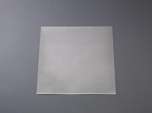 仕様：●材質:ステンレス(SUS304)●サイズ(mm):500×500●穴径:3mm●ピッチ:5mm●厚み(mm):1.0商品画像に関する注意事項：●画像に数字等の情報が入っている場合は、　品番末尾が対象商品の画像となります。
