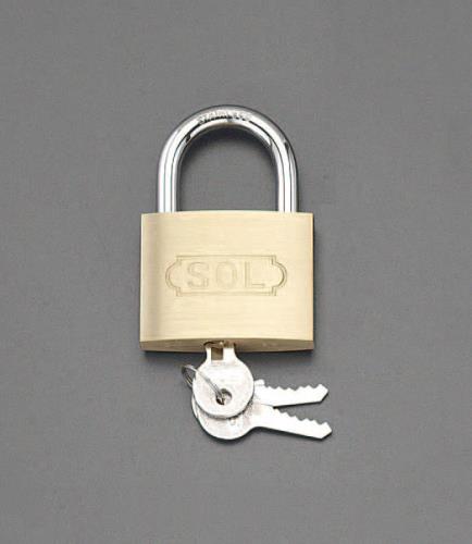 仕様：●EA983TC-51シリーズの同一鍵仕様です。●材質:本体:真鍮 ツル:ステンレスSUS304 鍵:真鍮ニッケルメッキ●幅:30mm●ツル径:4.8mm●クリアランス(タテ×ヨコ):13.4×14.4mm●鍵3本付属●同一鍵仕様で、...