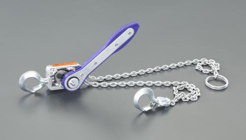 仕様：●使用荷重:0.15t●最大巻取長:1m●重量:0.9kg●フック口開き:13mm●手巻力量:16kg●フック間最小距離:195mm●ロードチェーン:線径:3.0mm、掛数:1●アルミボディで超軽量、携帯に便利です。●ラチェット式で、...