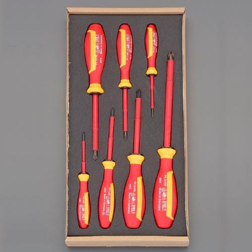 仕様：●メーカー:STAHLWILLE(スタビレー)●型番:TCS 4665/4670●絶縁(+)ドライバー:#0×60・#1×80・#2×100・#3×150mm●絶縁ポジドライブドライバー:#0×60・#1×80・#2×100mm●トレ...