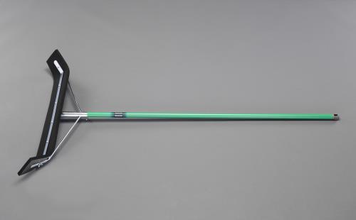 仕様：●メーカー:テラモト●型番:CL-370-141-0●全長:約1510mm●サイズ(幅):1200mm●ゴムの高さ:120mm●ゴム厚み:約1.5cm●重量:2.8kg●材質:頭:スチールにユニクロメッキ、先ゴム:クロロプレンゴム、柄...