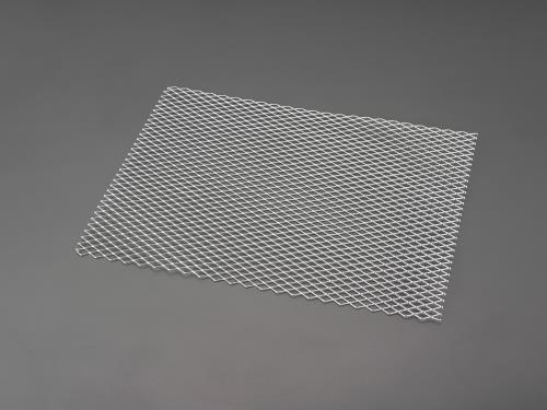 仕様：●サイズ:450×900mm●厚み:1.2mm●メッシュサイズ(SW×LW):14×25mm●アルミ製(A1050)商品画像に関する注意事項：●画像に数字等の情報が入っている場合は、　品番末尾が対象商品の画像となります。