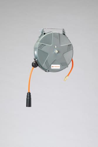 仕様：●メーカー:三協リール(TRIENS)●型番:SHS-210A●使用流体:エア●リール設置場所:屋内●使用ホース:ポリウレタンホース●ホースカラー:オレンジ●ホース長:一次側(入力側):0.8m二次側(出力側):10.0m●ホース径:...