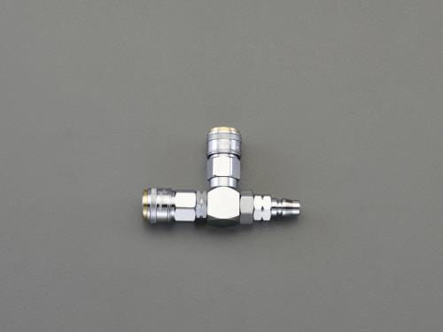 仕様：●材質:鋼鉄・真鍮●使用圧力:1.0MPa●取出:ソケット●取入:プラグ●スイベル式●分岐:2連●機構:1自在●プラグをソケットに押し込むだけで簡単に接続できます。商品画像に関する注意事項：●画像に数字等の情報が入っている場合は、　品...