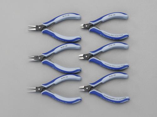 仕様：●メーカー:KNIPEX(クニペックス)●型番:002016P●〈セット内容〉:・EA535KG-1 120mm 精密用ニッパー ・EA535KG-2 125mm 精密用ニッパー ・EA535KG-6 125mm 精密用ニッパー ・E...