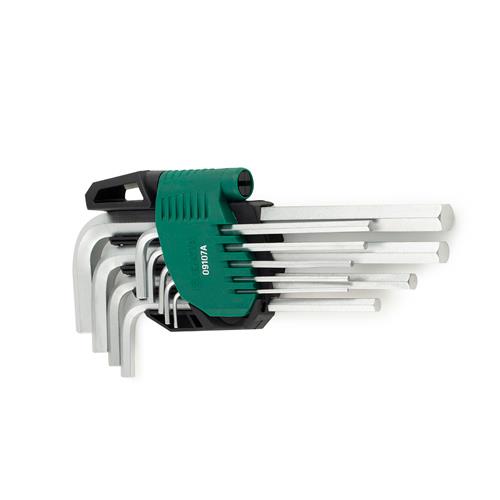 仕様：●メーカー:SATA●型番:09107A●サイズ:1.5・2・2.5・3・4・5・6・8・10mm(9本組)●全長:62.5~168mm●総重量:336g●軸長:61~158mm●材質:クロムバナジウム鋼●開閉ホルダー付商品画像に関す...