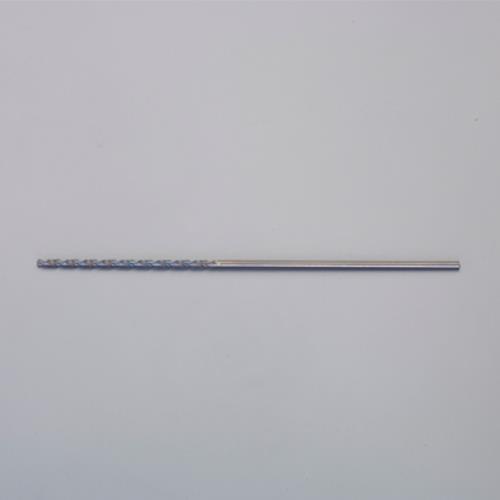 仕様：●メーカー:不二越(NACHI)●型番:LSD8.5×300●材質:HSS(ハイス)●用途:鉄工用●刃先径:8.5mm●全長:300mm●溝長:150mm●入数:1本●先端角:118°●標準ねじれ角商品画像に関する注意事項：●画像に数...