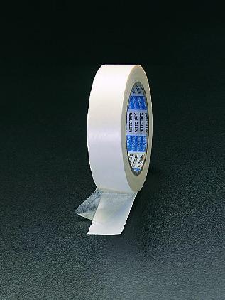 仕様：●メーカー:ニトムズ●型番:J0520●商品名:No.5010●幅:15mm●長さ:20m●厚さ:0.17mm●材質:基材:不織布粘着剤:アクリル系●用途:写真やスクラップの貼りつけ、小型プレート類の接着に●内芯径:76mm(3”)●...