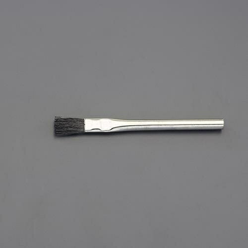 仕様：●毛丈:20mm●毛幅:10mm●材質:ブラシ柄:スズ毛:馬の毛●全長:120mm●穴径:φ8mm●接着剤、フラックス、グリースなどを塗布するのに最適●底側に穴が空いており使い古した筆の反対側を穴にさしてご使用します。●精密な塗布に優...