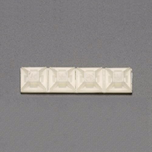 仕様：●サイズ:12.5×12.5mm●高さ:3.2mm●適応バンド幅:3.2mm●材質:ナイロン66●色:白●入数:100個(4連×25)●粘着テープ付き●RoHS対応品商品画像に関する注意事項：●入数100個●画像に数字等の情報が入って...