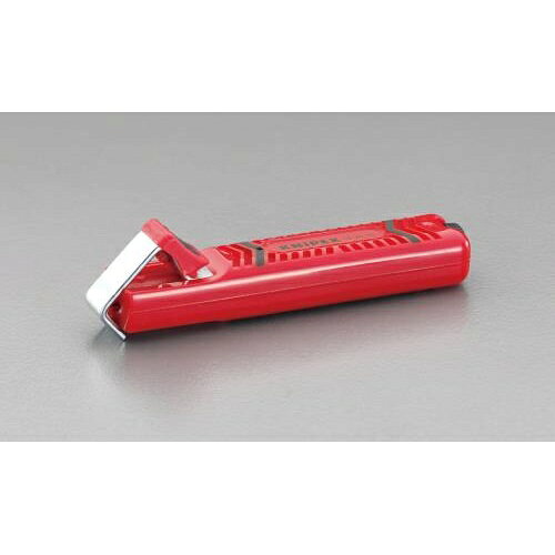 仕様：●メーカー:KNIPEX(クニペックス)●型番:16 20 16 SB●適応ケーブルサイズ:φ4.0~16.0mm●全長:130mm●重量:70g●丸ケーブル用●自動ロックレバー付●切断深さ調節可能(調節ねじ付き)●刃は回転可能で、円...